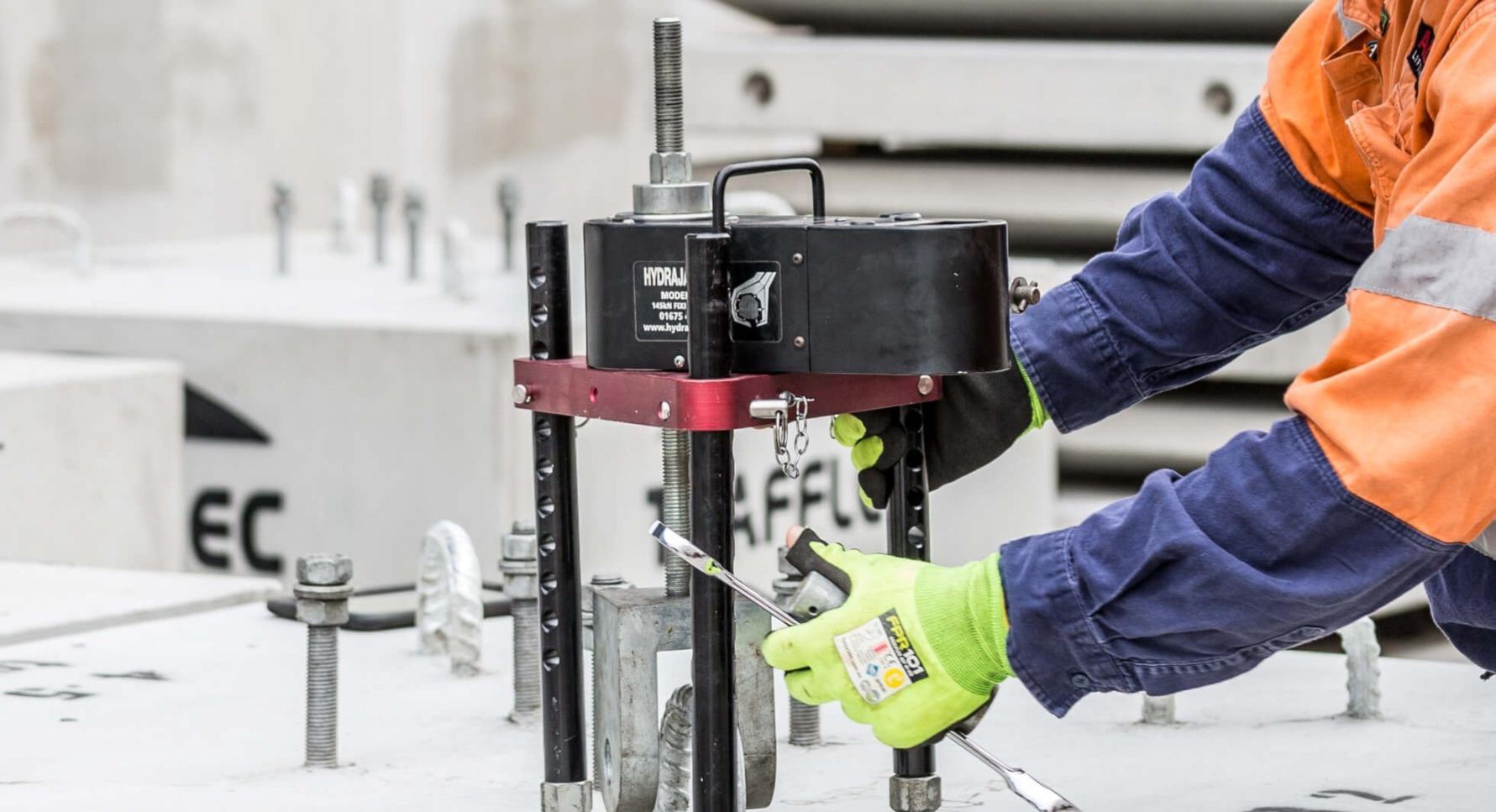 Hydrajaws Pull Testing - Blog | Absolute Lifting and Safety